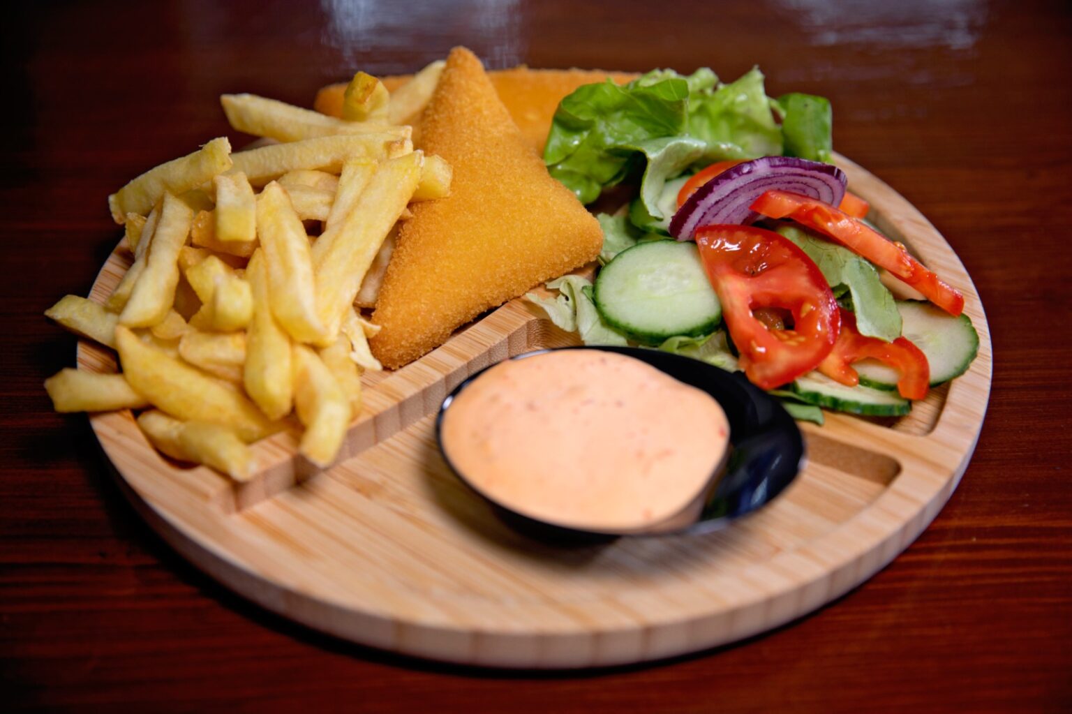 MENIU CASCAVAL PANE + SUC DOZA - La Falafel